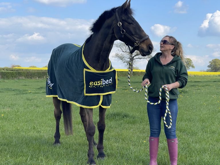 Dust Free Wood Fibre Bedding | easibedding